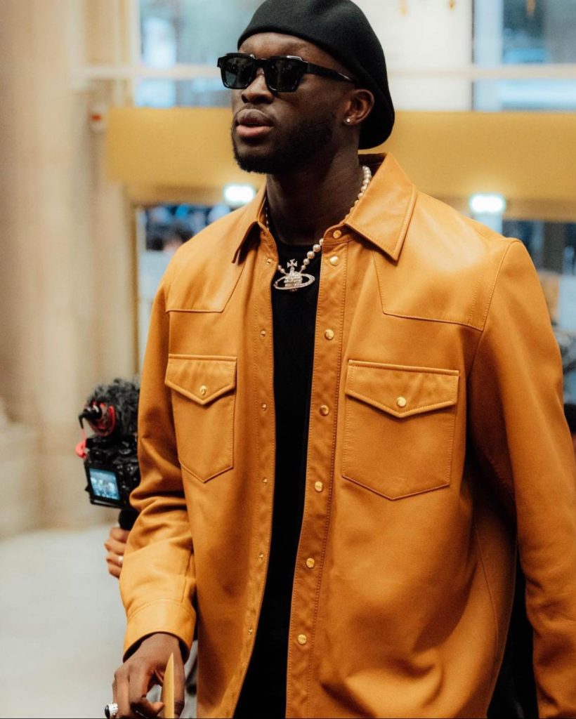 Ibé : qui est ce TikTokeur qui collabore avec SCH, Kerchak et plein d ...